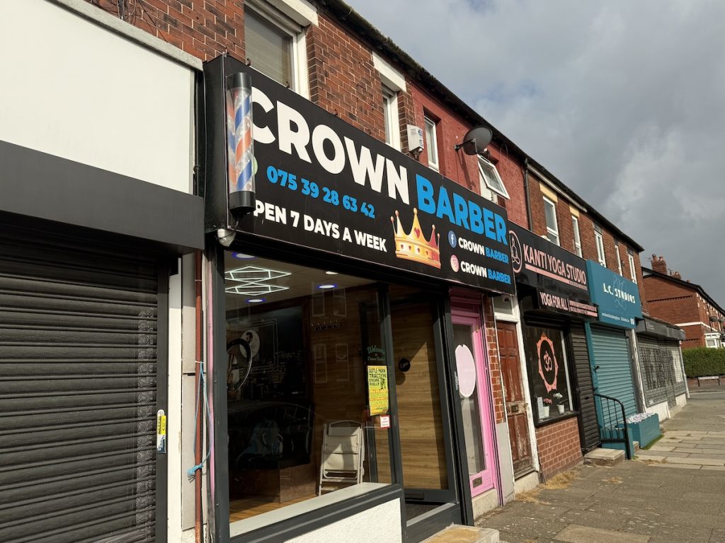 Crown barber – Welcome To Urmston!